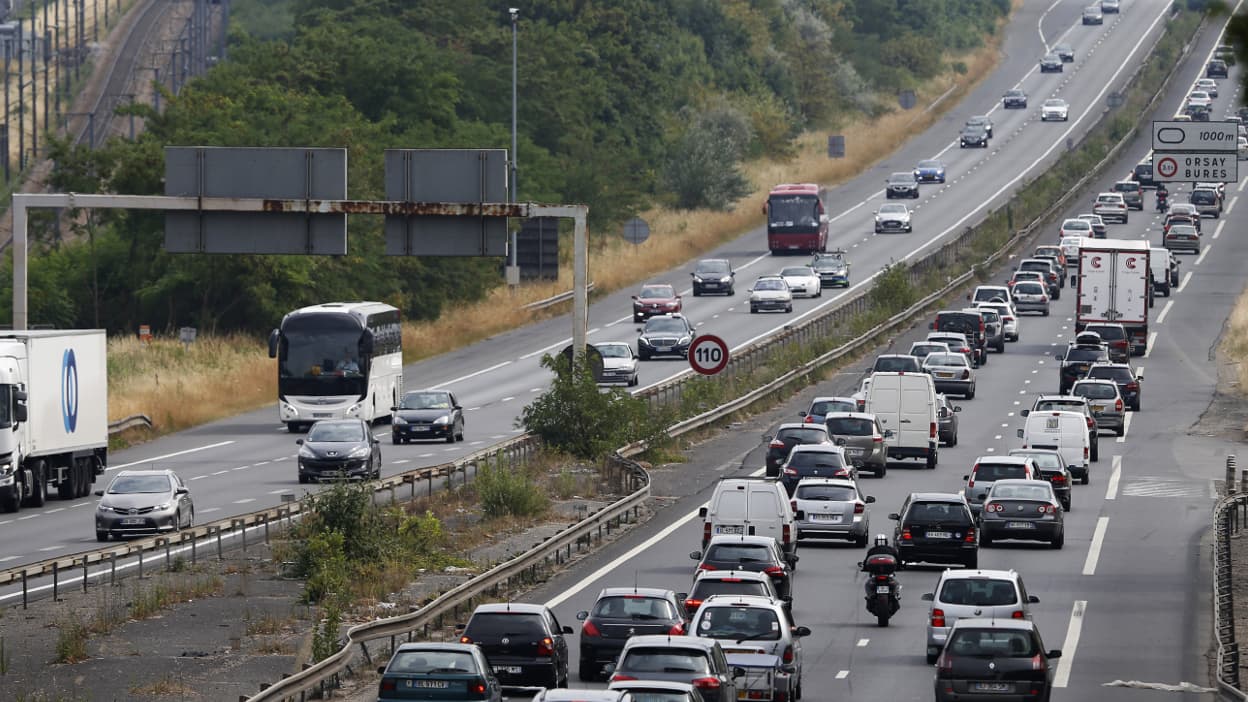 Trafic: un week-end en rouge et noir sur les routes