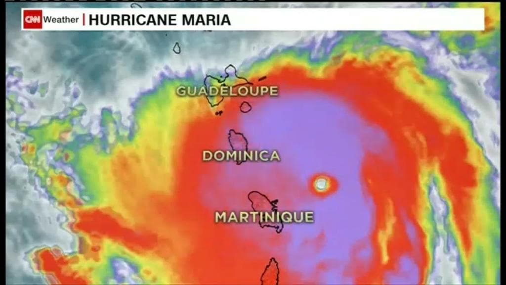 "L’œil du cyclone est estimé à 50 kilomètres des îles des Saintes ...