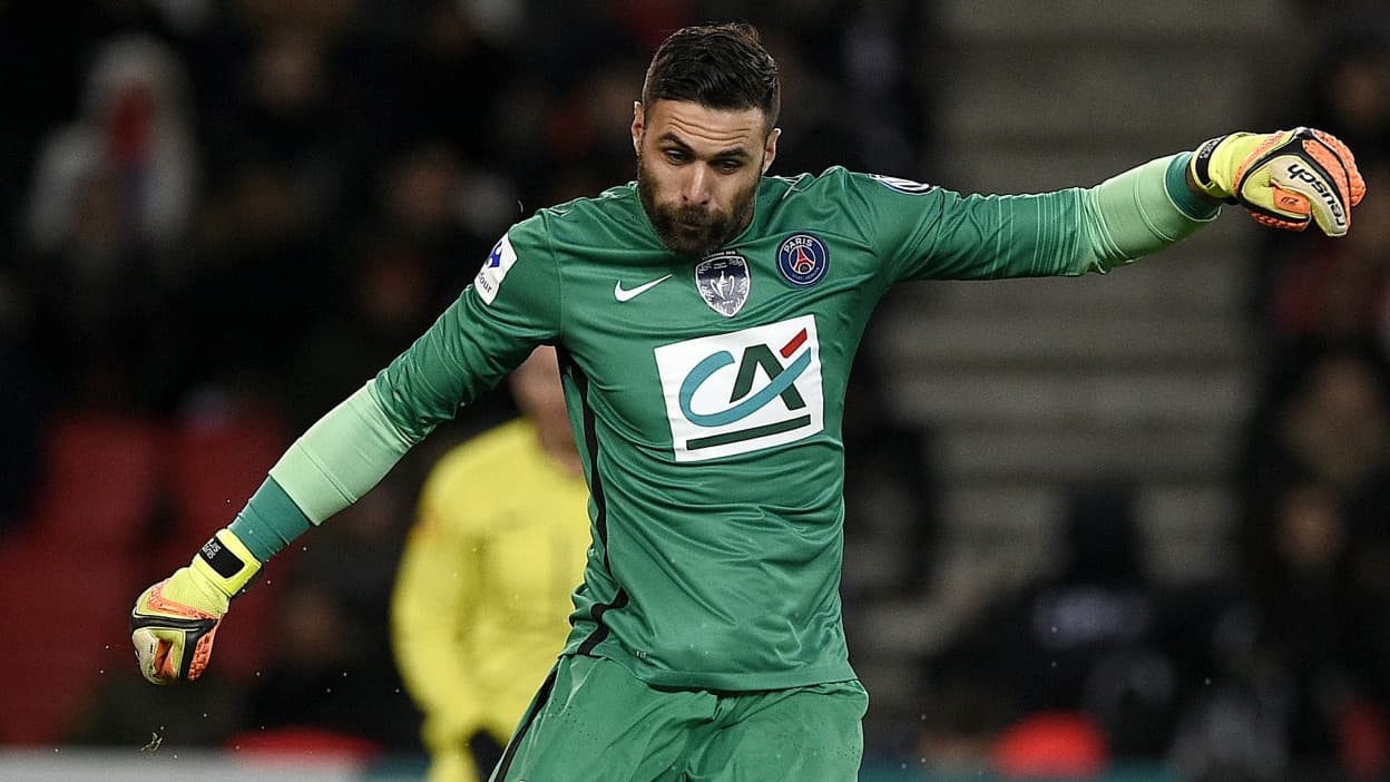 PSG - Sirigu : "On est une équipe de merde..."