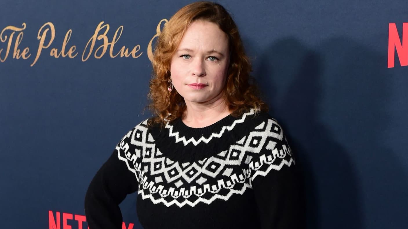 "Mercredi": l'actrice Thora Birch quitte la série avant la fin du ...