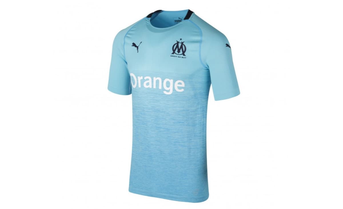 L'OM dévoile ses trois nouveaux maillots (avec un maillot extérieur ...
