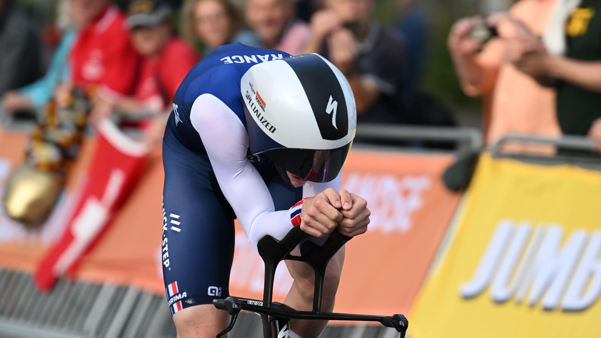 Cyclisme: la France devient championne d'Europe du relais mixte