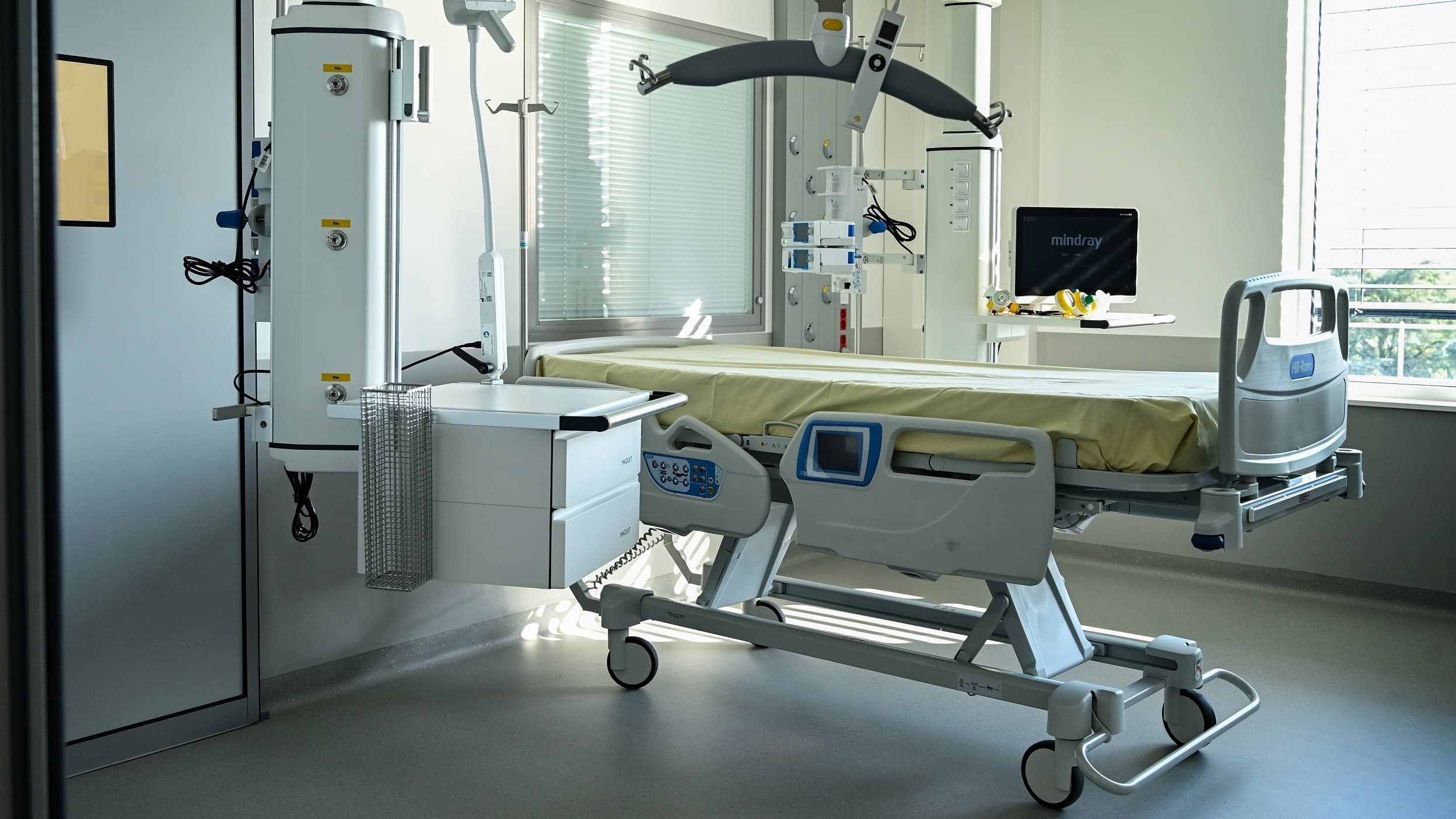 Coronavirus: une unité de réanimation ouvre en urgence à l'hôpital ...