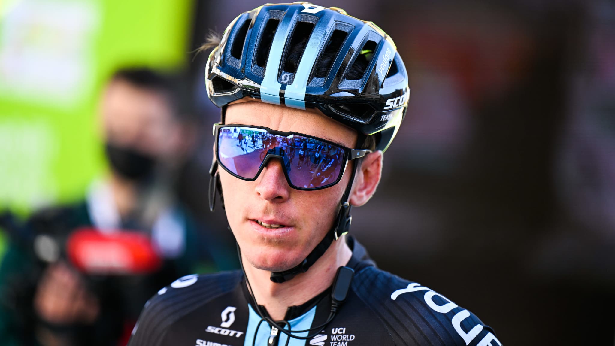 Cyclisme: Bardet révèle son salaire et se demande ce que Mbappé "fait ...
