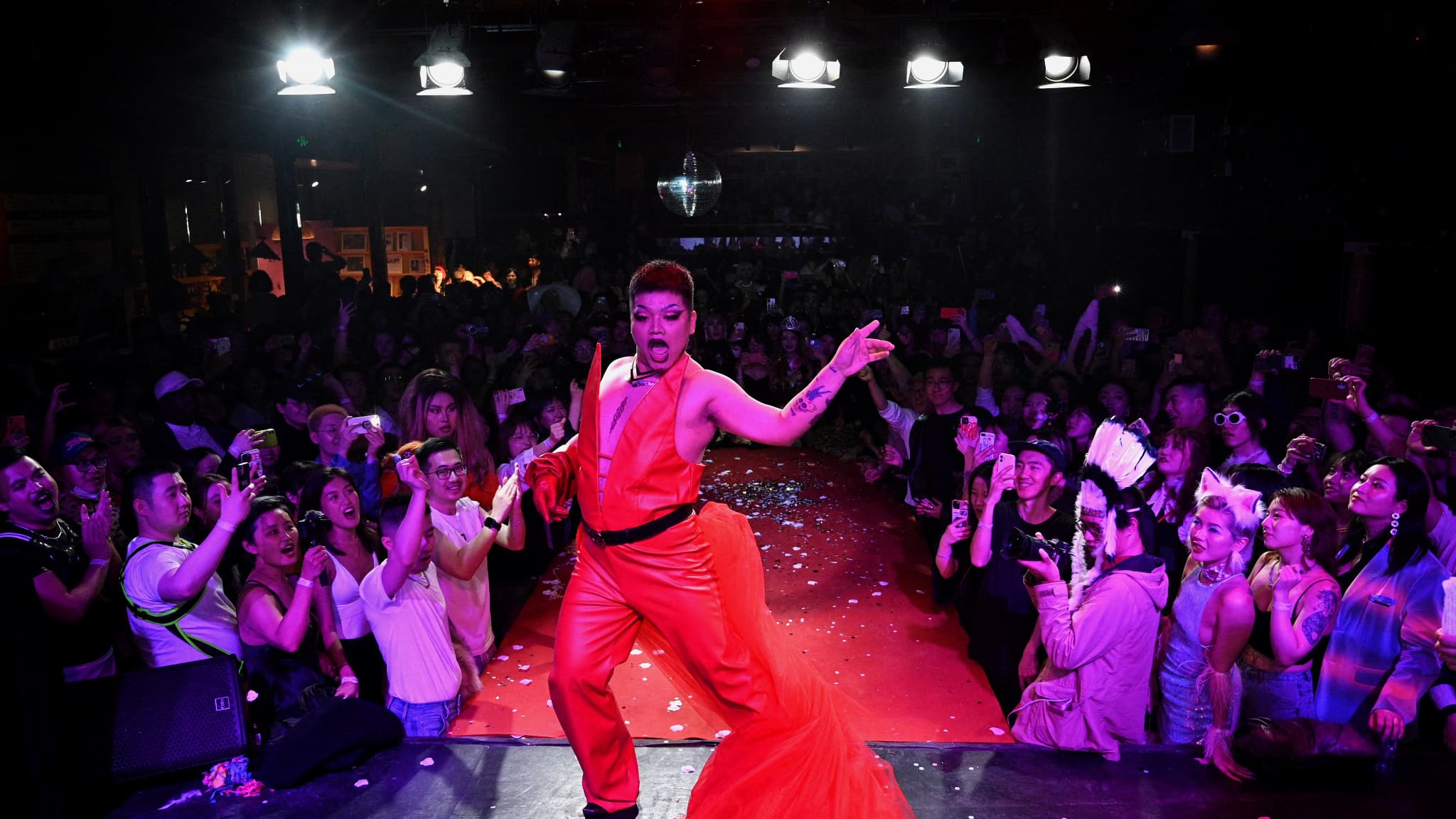 Le voguing, la danse LGBTQ à la conquête de la Chine
