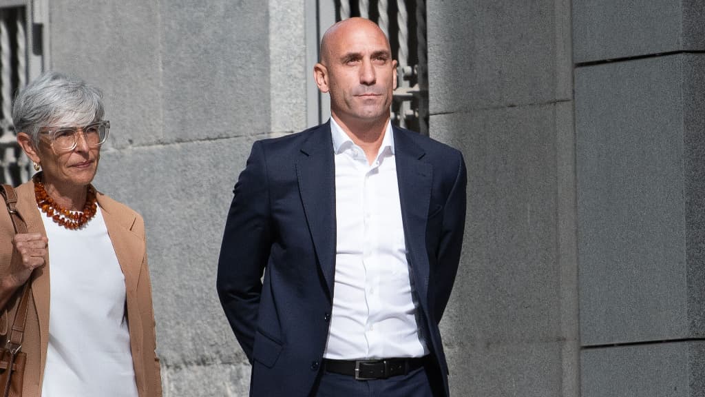Luis Rubiales jugé à partir de ce lundi dans l'affaire du baiser forcé ...