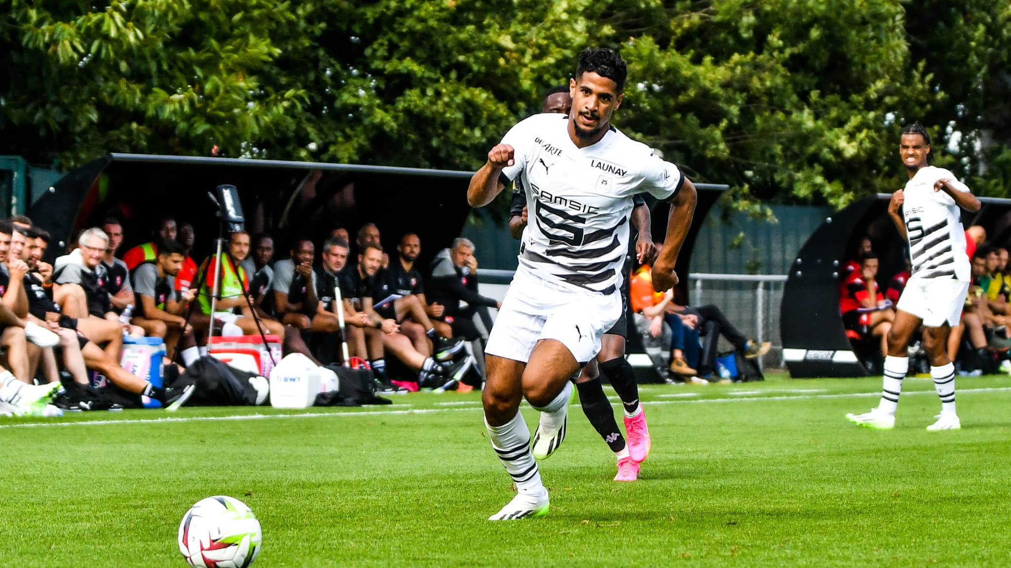 Ligue 1: Ludovic Blas marque son premier but et convainc déjà avec Rennes