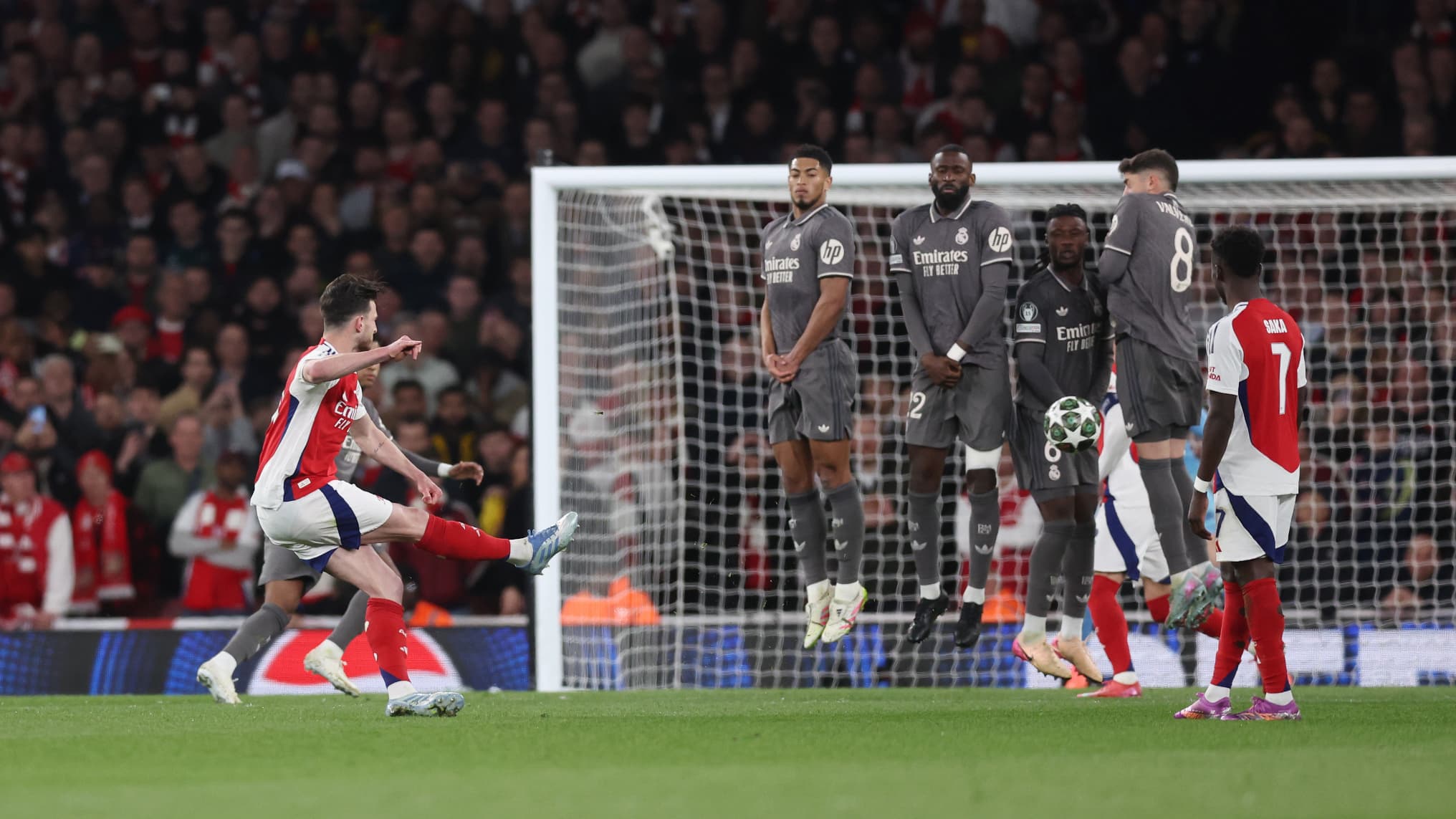 Arsenal-Real Madrid: Declan Rice n’avait jamais marqué de coup franc ...