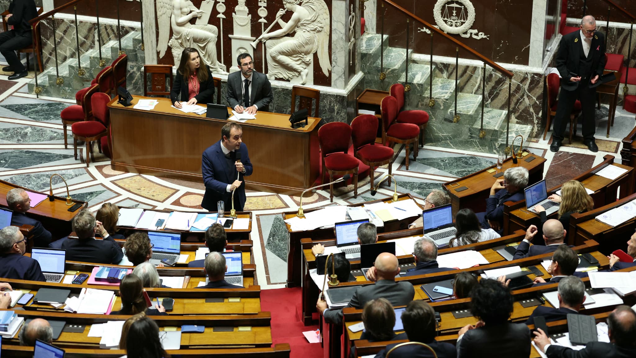 “Il reste des éléments du musée des horreurs": le budget de la sécu arrive à l'Assemblée nationale