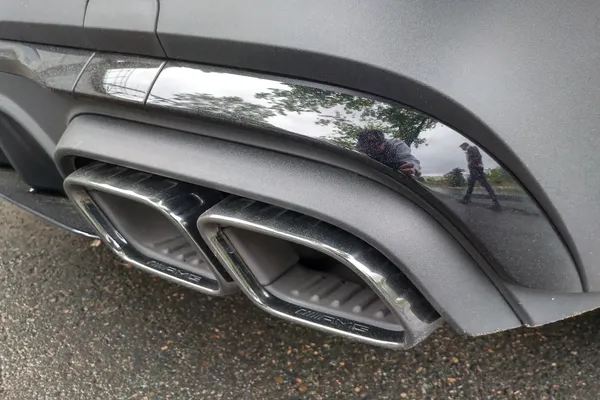 ESSAI. Mercedes-AMG GLC Coupé 63 S E Performance, le SUV qui mêle ...