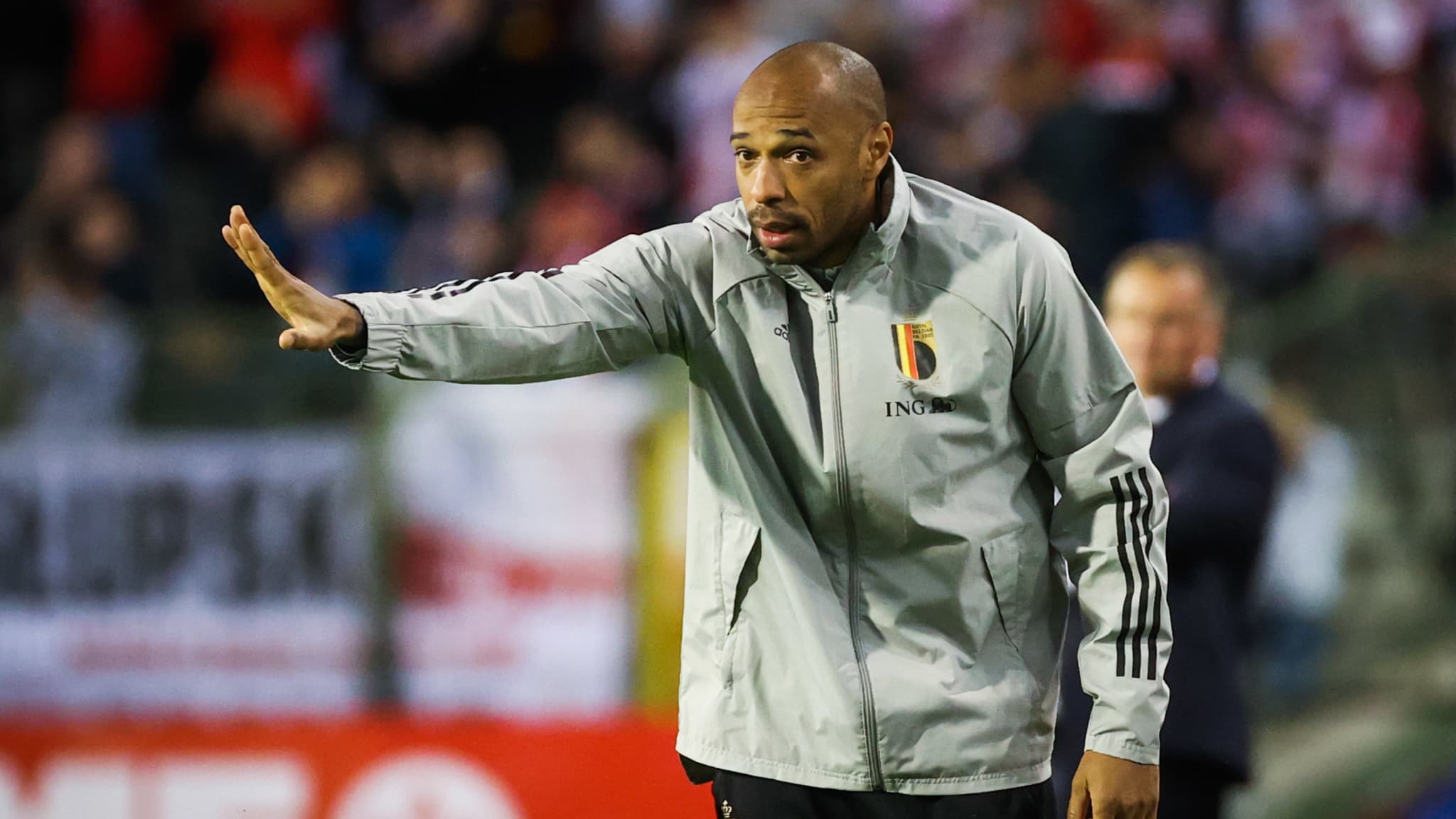 Thierry Henry dément avoir postulé pour le poste de sélectionneur de la ...
