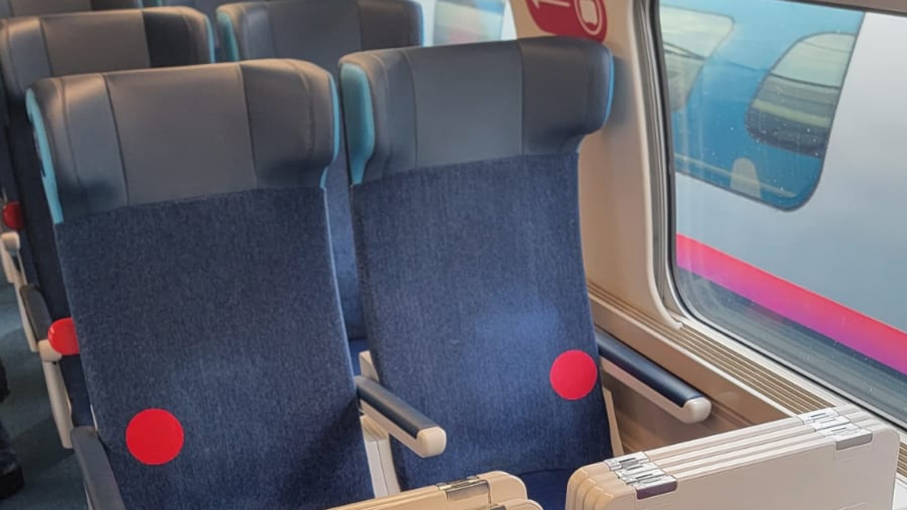 Ouigo: découvrez le nouvel intérieur des TGV low cost de la SNCF