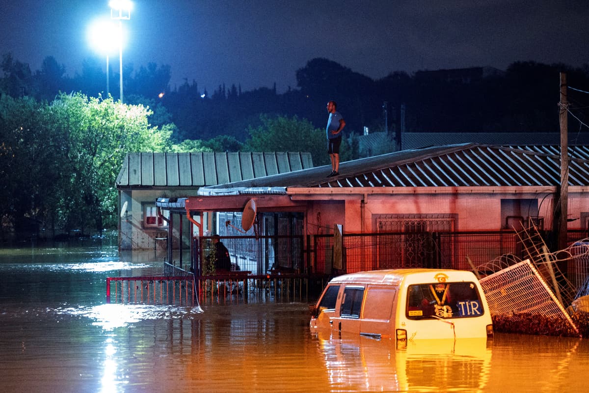 Grèce, Turquie, Bulgarie: les images impressionnantes des inondations ...