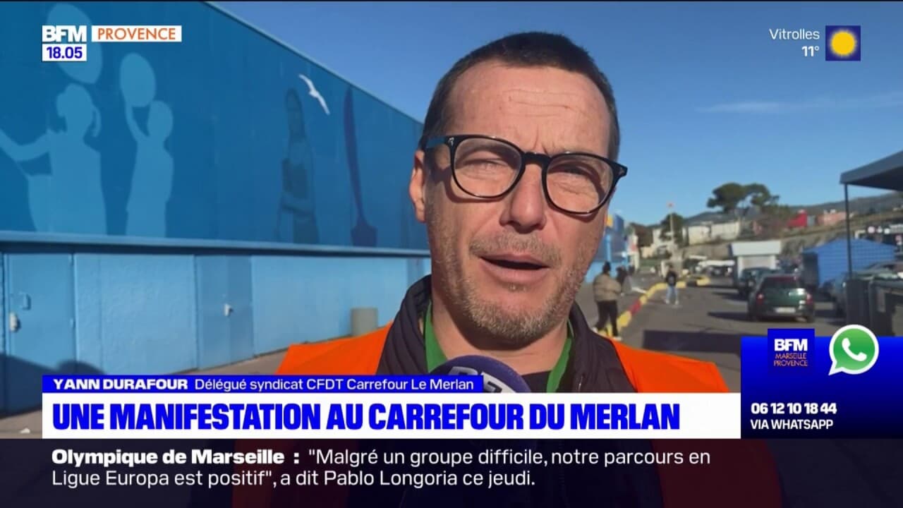 Marseille: manifestation au Carrefour du Merlan