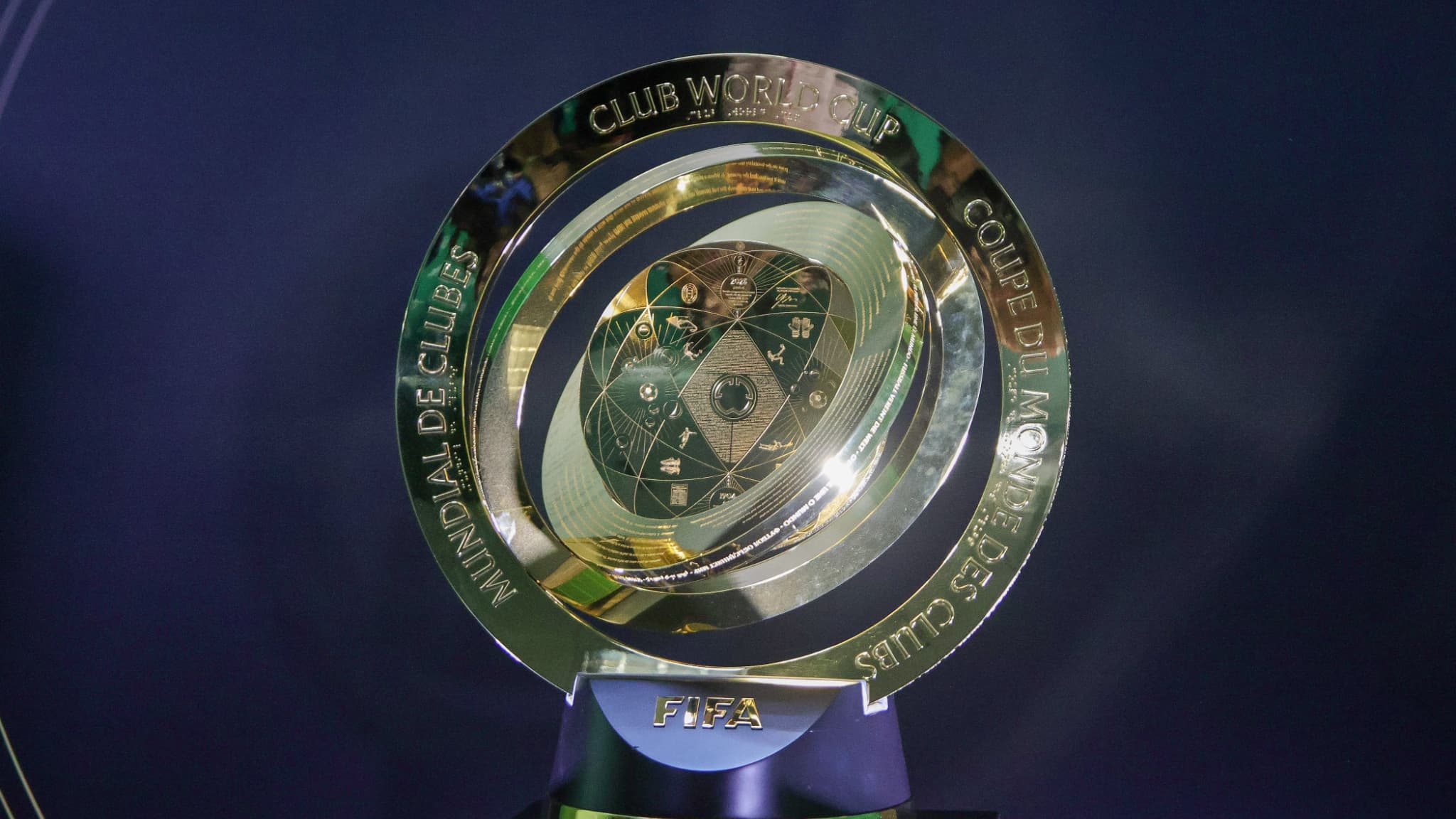 DAZN et RMC signent un partenariat radio exclusif pour la diffusion et l'exposition de la Coupe ...