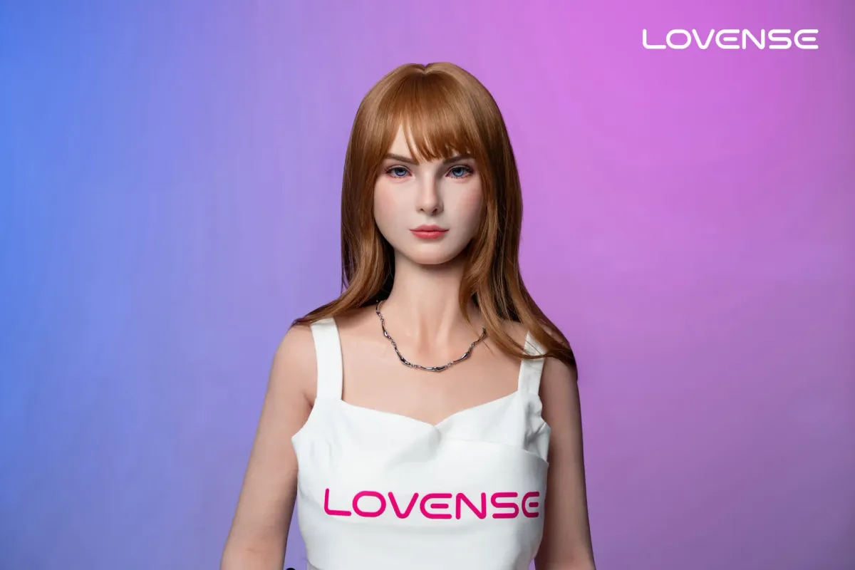 CES 2026: Emily est une poupée sexuelle, pas comme les autres, grâce à ...