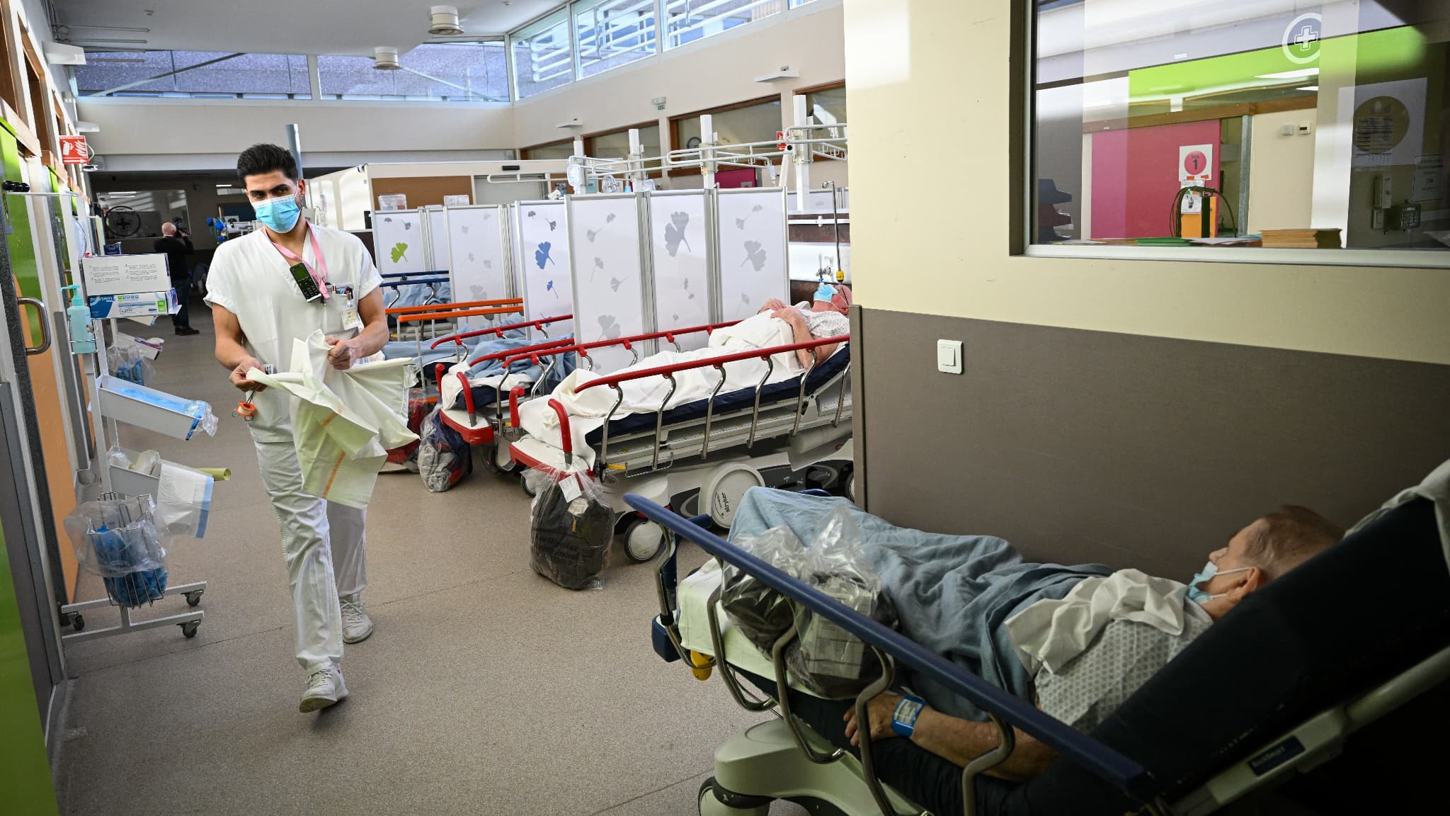 Urgences: des services "saturés", comme "tous les hivers", selon un ...