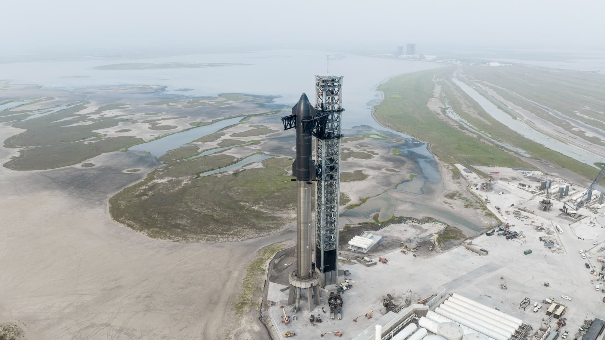 Feu vert donné à SpaceX pour lancer sa fusée Starship vendredi
