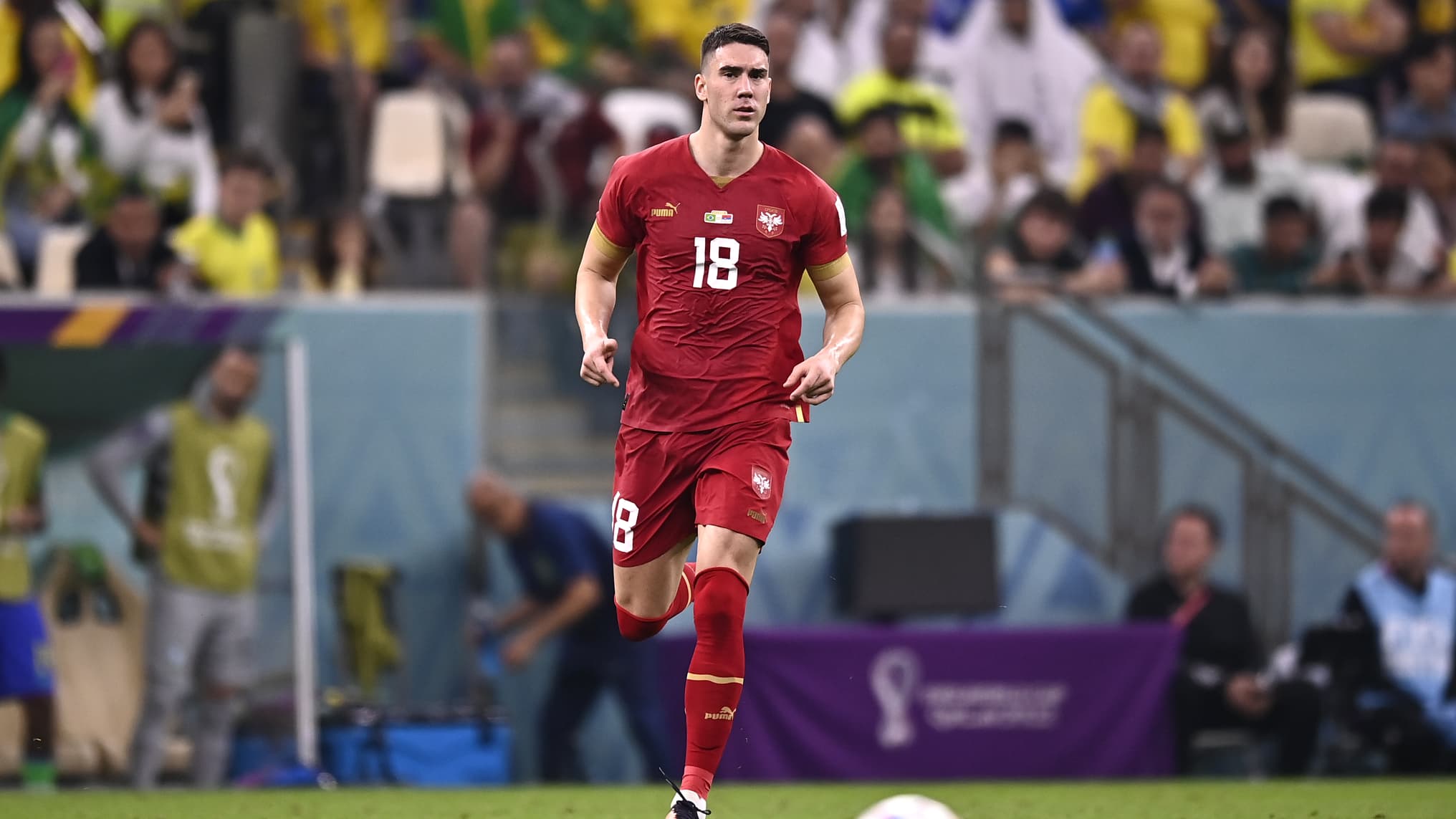 Serbie: en pleine conf de presse, Vlahovic dément une liaison avec la ...