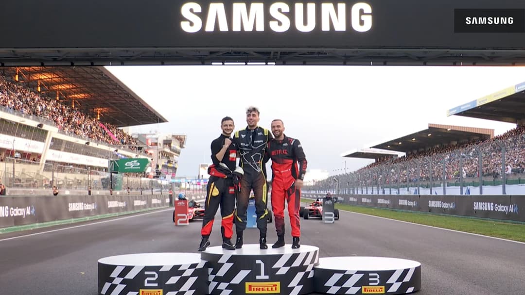 GP Explorer 3: Karchez survole une course sprint à rebondissement, Maxime Biaggi et Squeezie sur ...