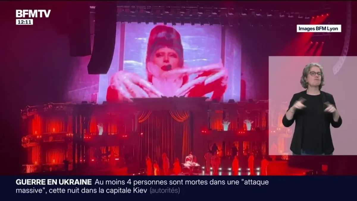 Lady Gaga fait salle comble à Lyon pour le premier concert en France de ...