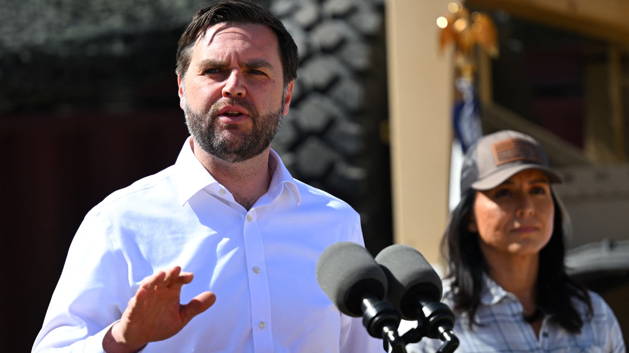 Le vice-président américain JD Vance à la frontière avec le Mexique pour vanter la politique de ...