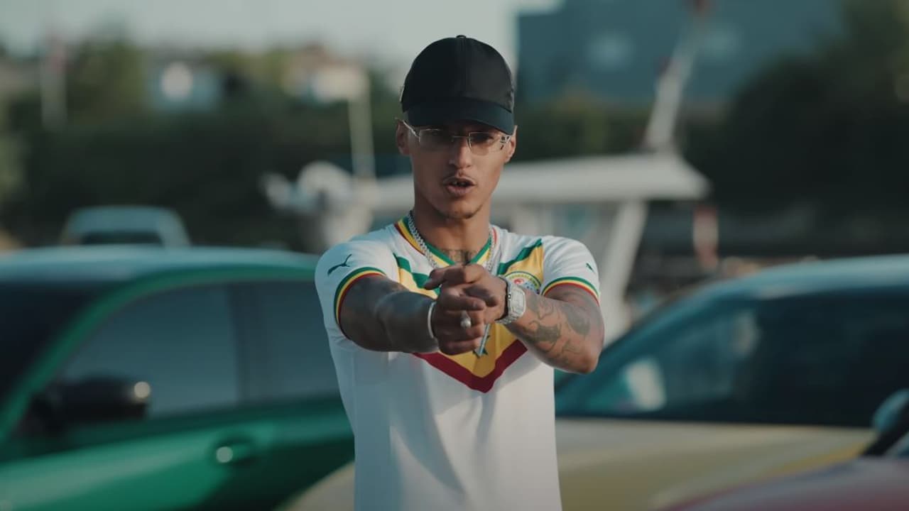 La justice valide l'interdiction d'un concert du rappeur Freeze ...