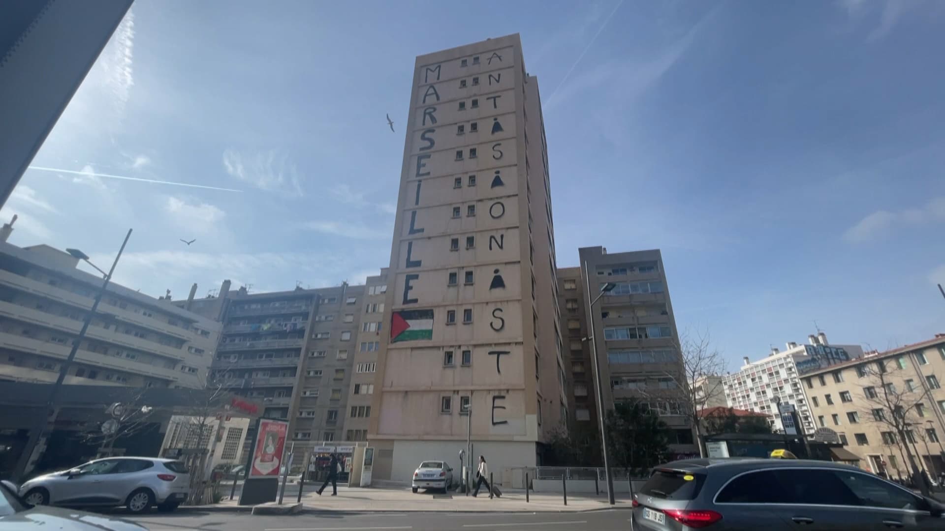Marseille: une inscription "Marseille antisioniste" taguée sur la ...