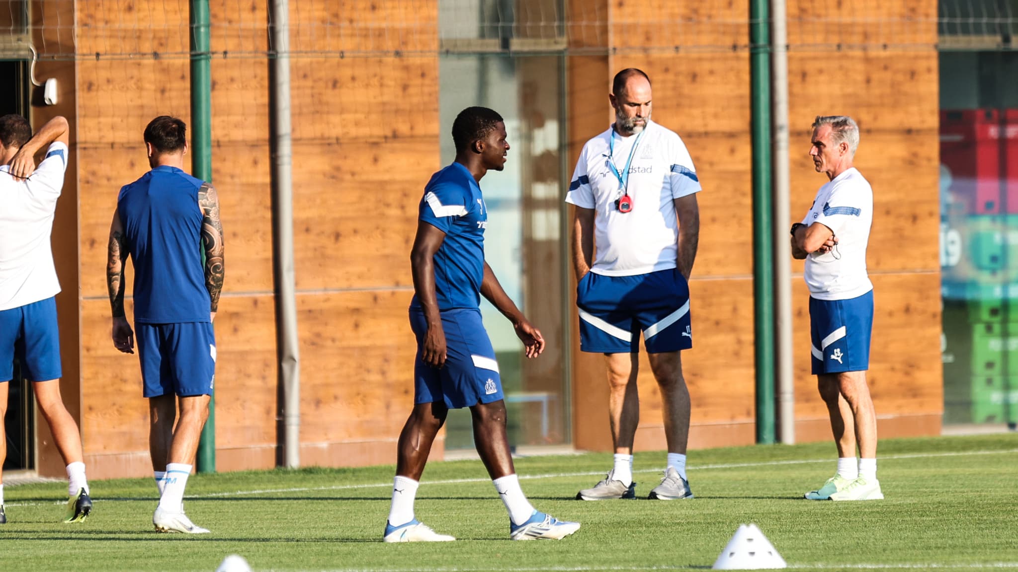 OM: "Dieng aura plus de place dans l’équipe", assure Tudor