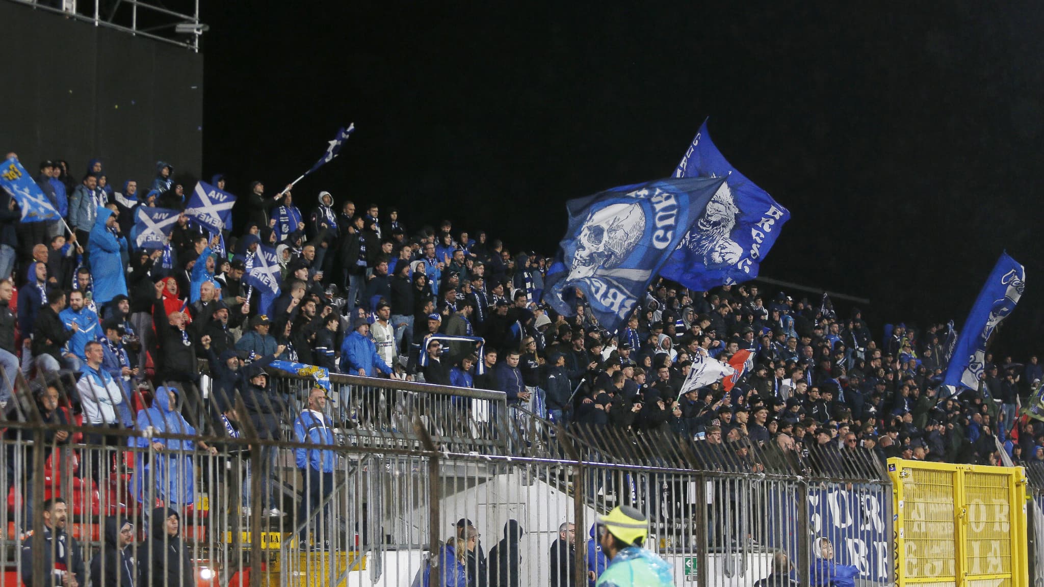 Club historique du foot italien, Brescia va déclarer faillite et ...