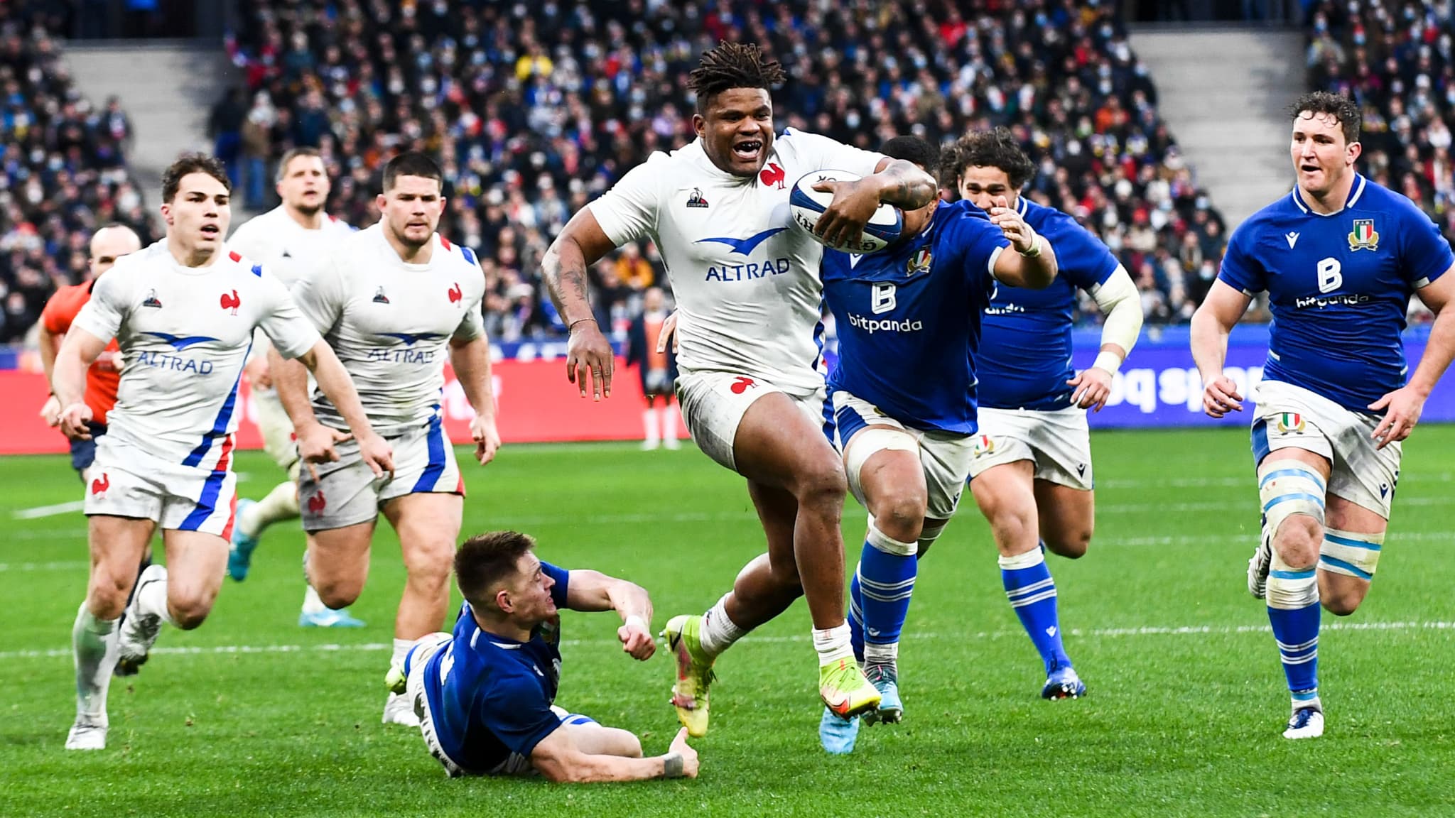 XV de France: la compo face à l’Ecosse avec Danty et Moefana, qui glisse à l'aile