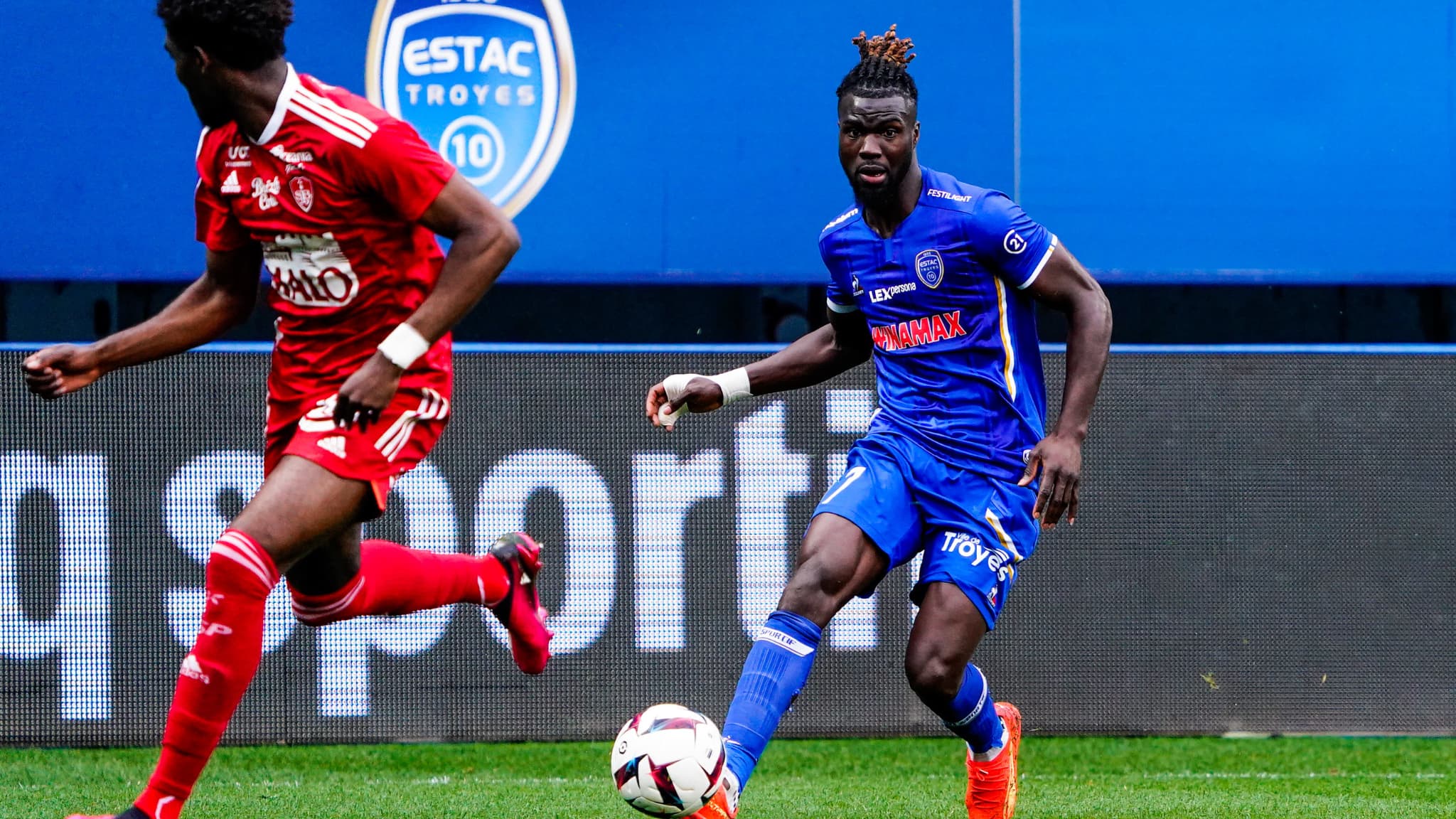 Mercato: l'OL intéressé par le Troyen Mama Baldé