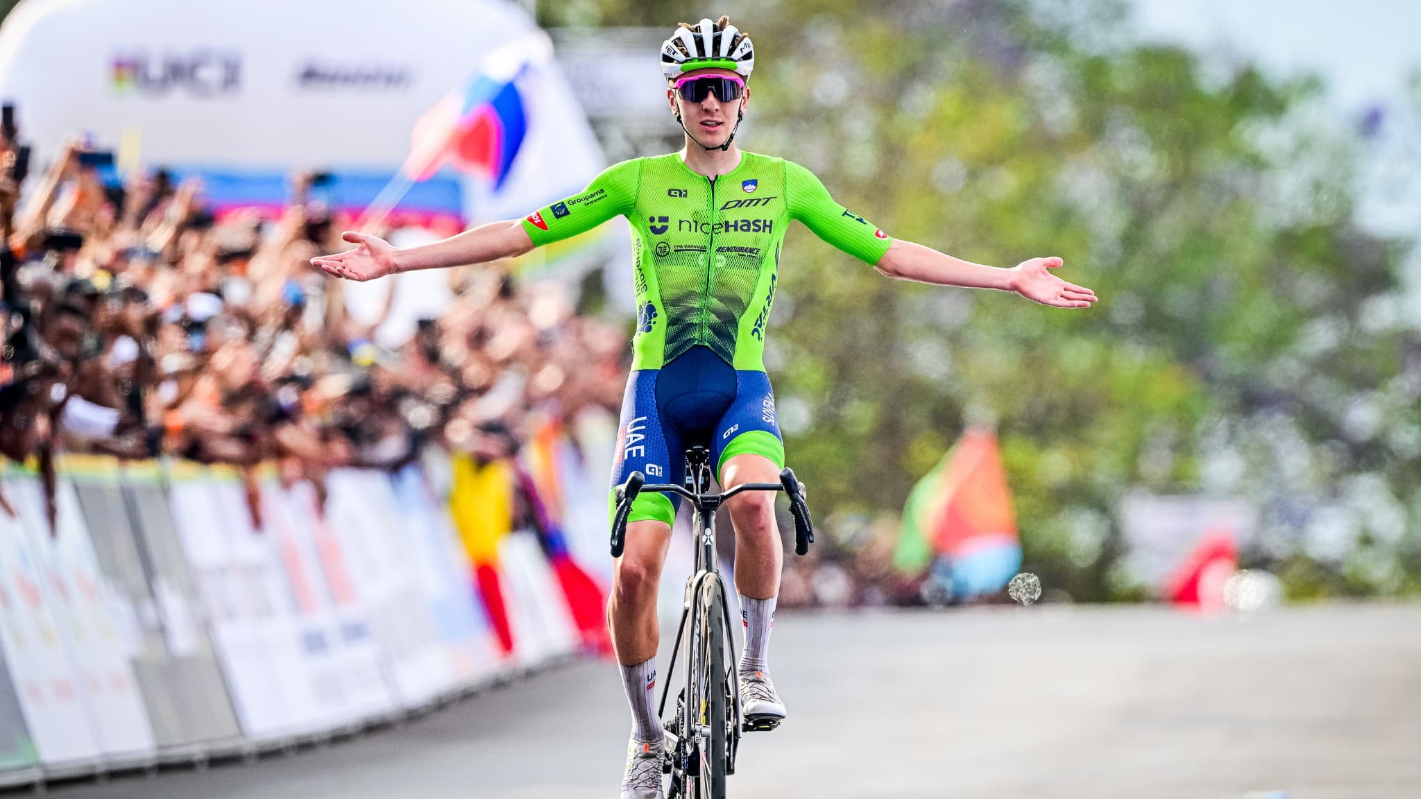 Plus de Tours de France, autant de Mondiaux... Pogacar est-il en avance ...