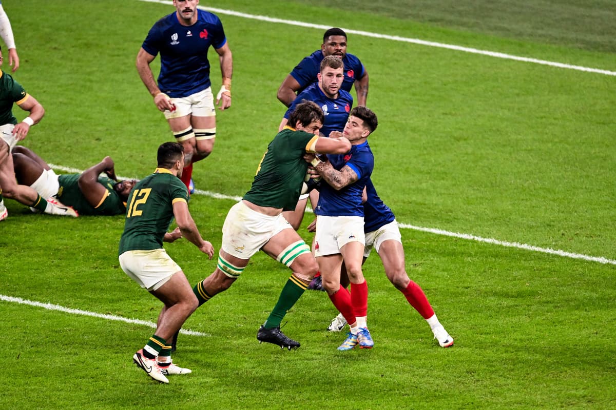 "C'est LE joueur de la Coupe du monde": Eben Etzebeth, le colosse de l ...
