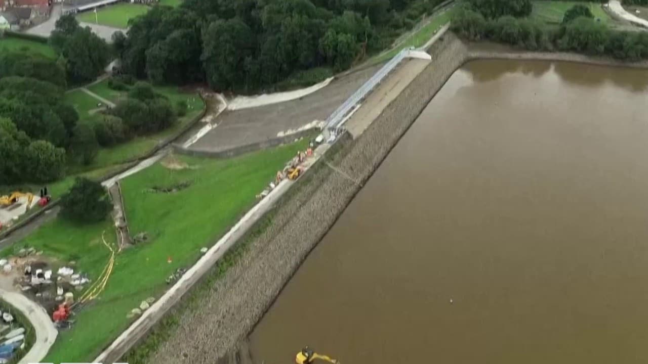 Barrage de Whaley Bridge: comment les autorités britanniques cherchent ...