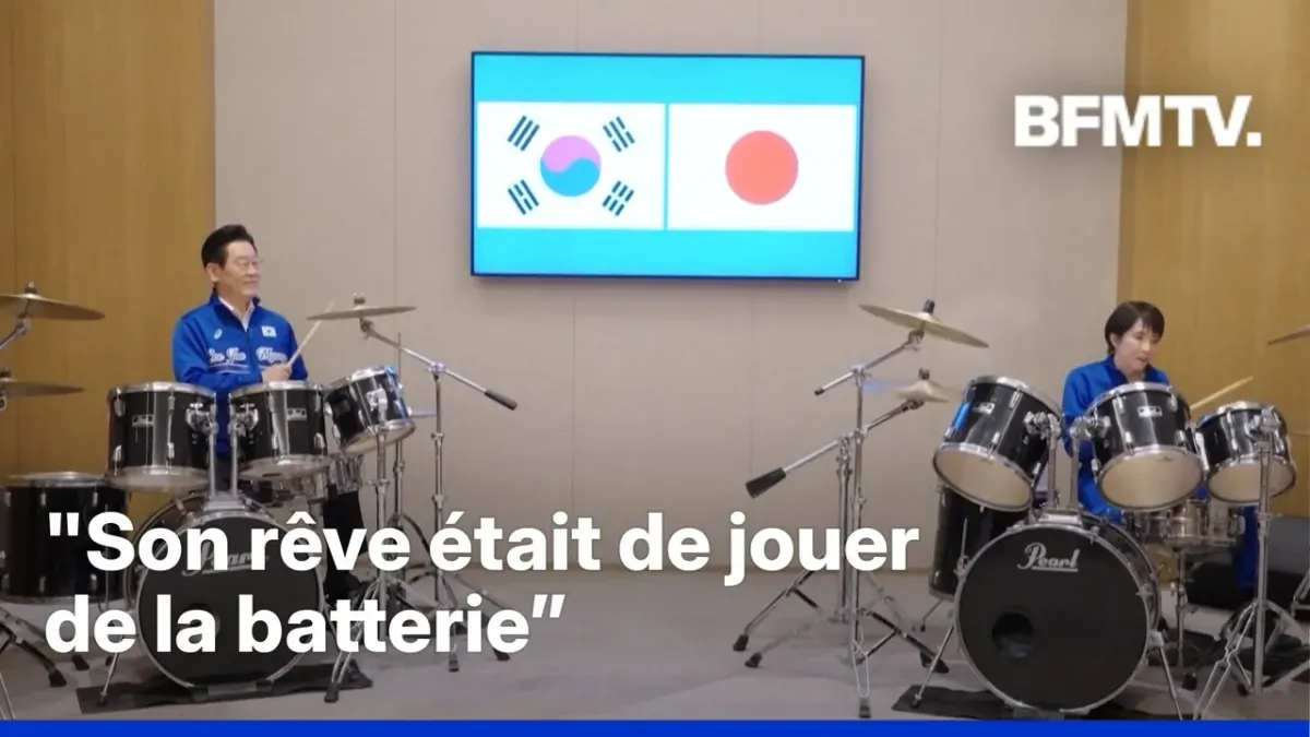La Première ministre japonaise et le président sud-coréen jouent de la ...