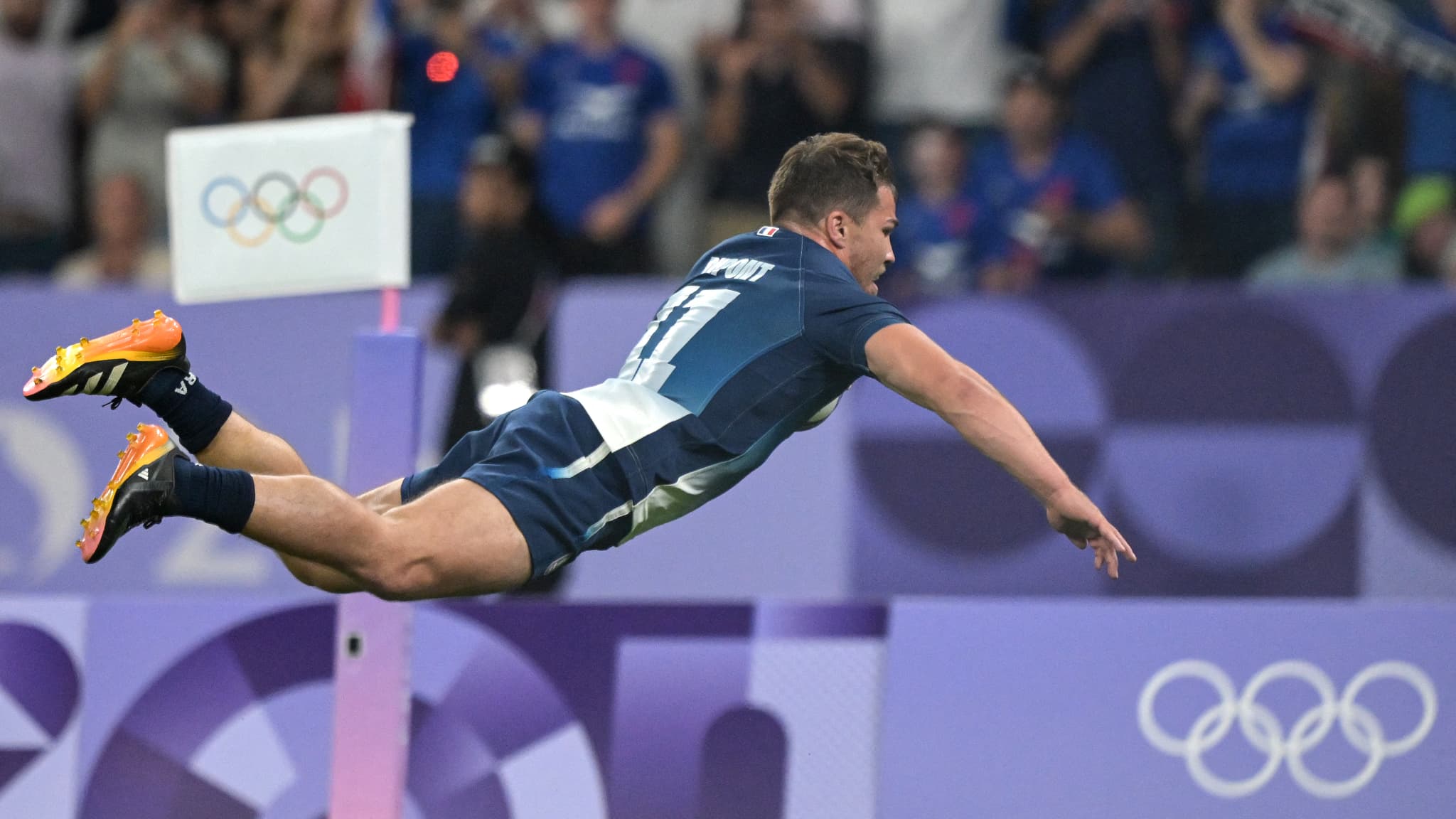 JO 2024 (rugby à 7): en feu, Dupont et les Bleus battent l'Argentine pour rejoindre les demi-finales