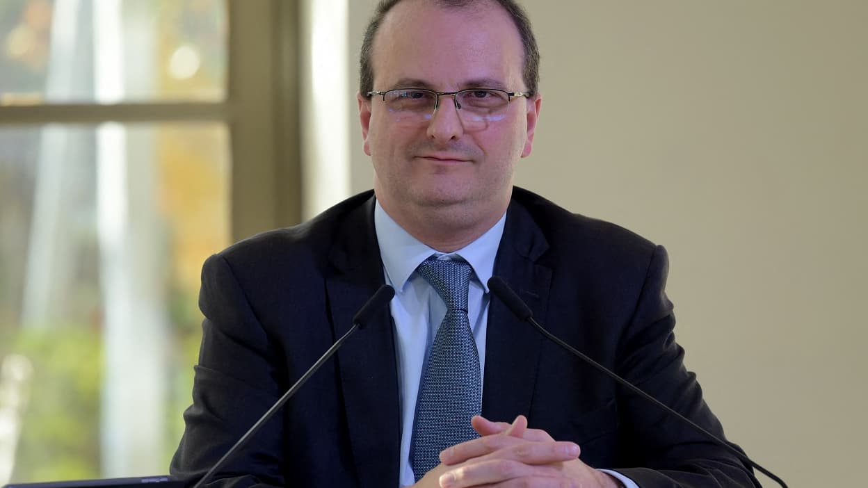 Le Parlement valide la nomination de Philippe Pascal en tant que PDG du ...