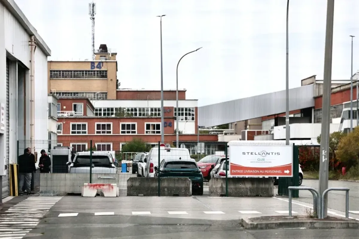 "L'usine ne fermera pas": Stellantis s'engage "à assurer un avenir ...