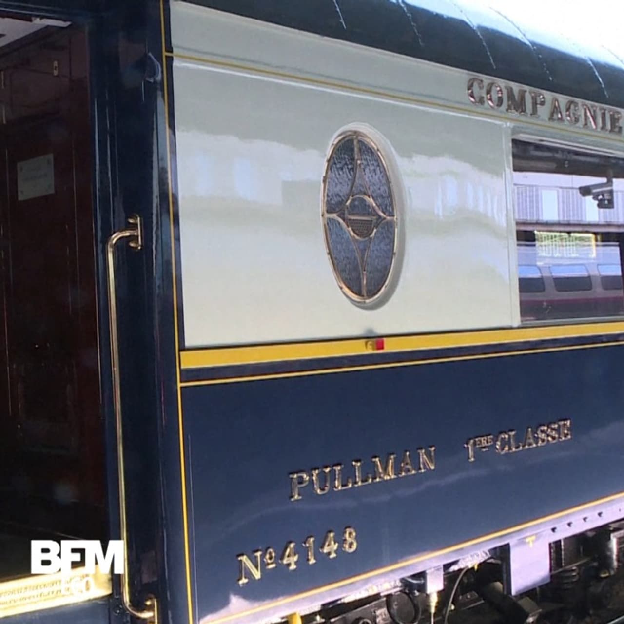 Embarquez à bord du mythique train de l'Orient-Express, rénové par la SNCF