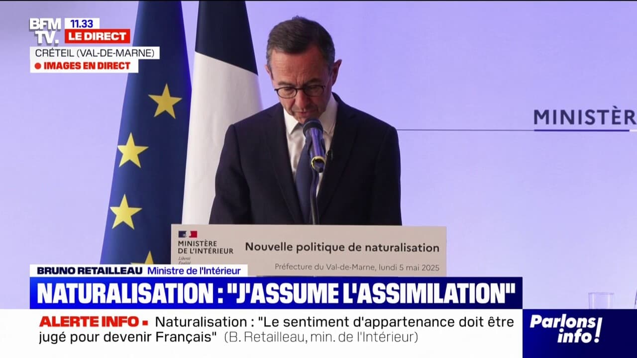 Naturalisation: "Le premier critère, c'est le respect de nos lois ...