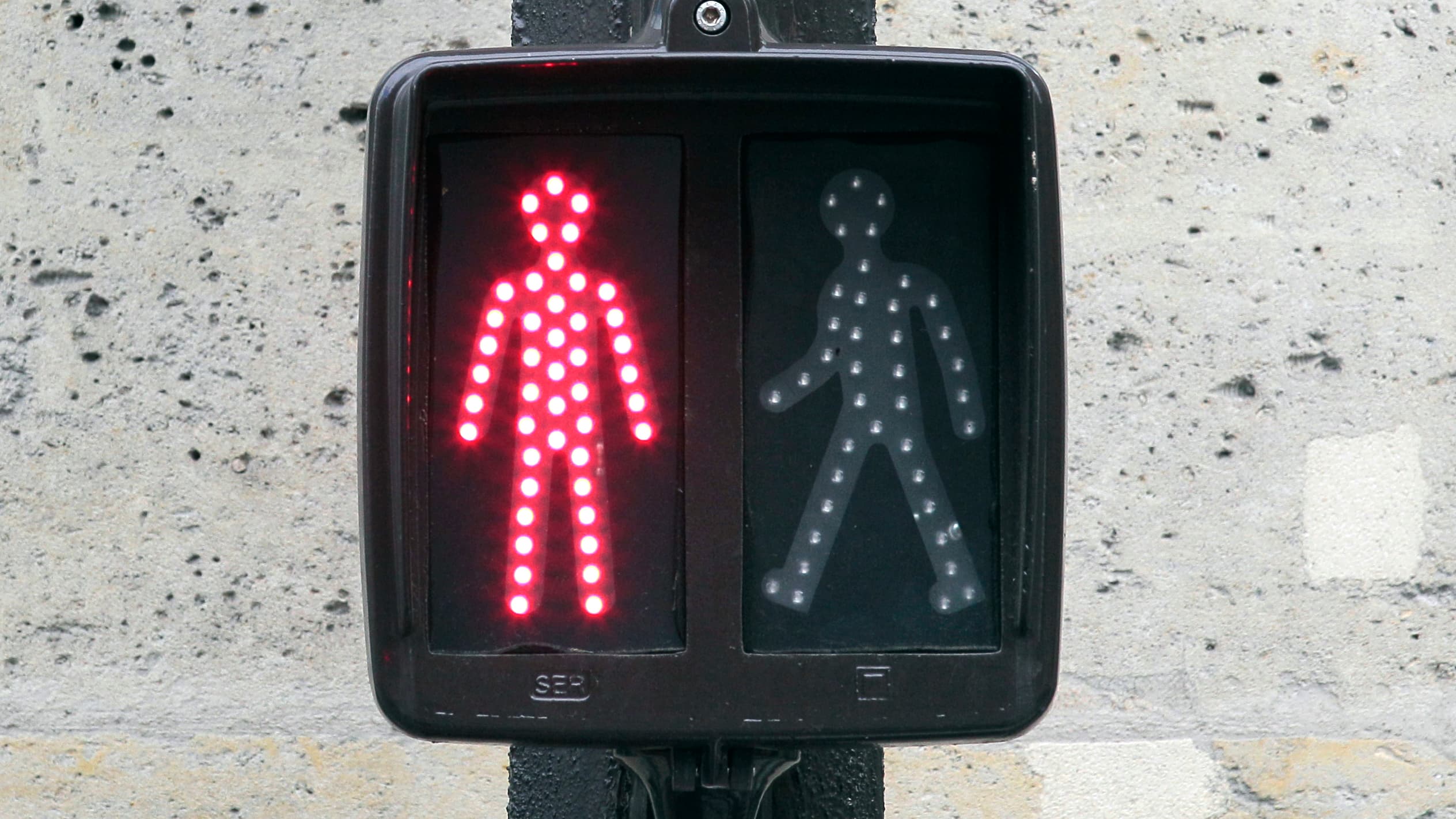 Neuilly-sur-Seine va tester les feux piétons équipés de comptes à rebours