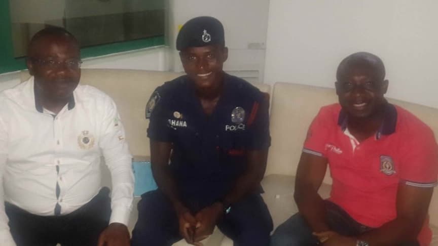 Samuel Sarfo, ce policier qui protégeait l'équipe du Ghana... avant de ...