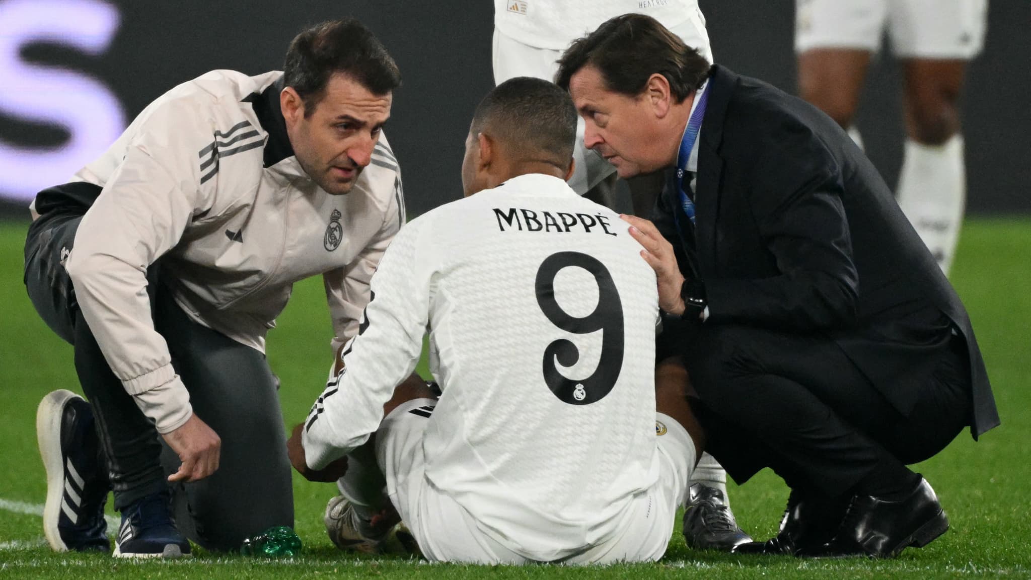 Real Madrid: la tuile pour Mbappé, sorti sur blessure après son joli ...