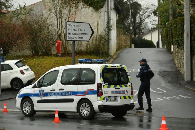 Enseignante tuée à Saint-Jean-de-Luz: une enquête ouverte pour "assassinat"