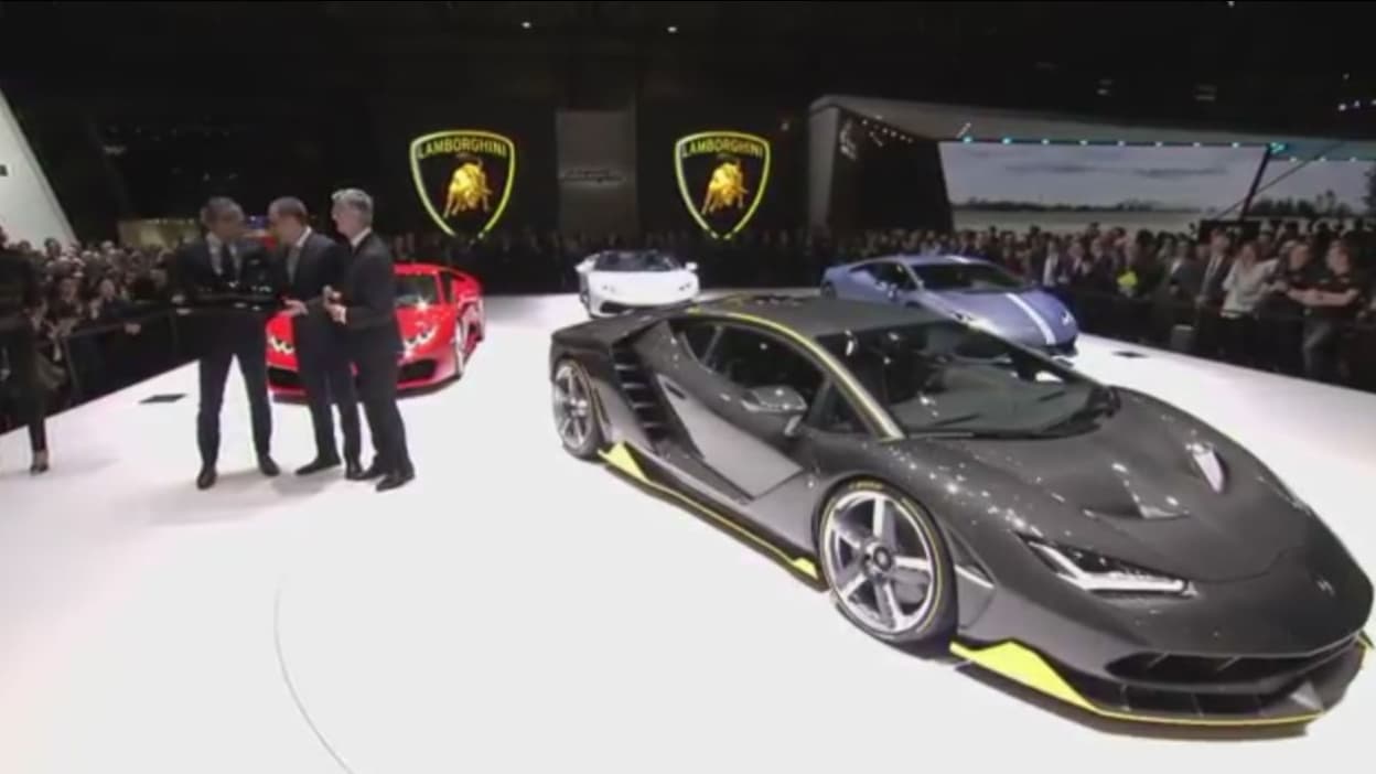 Genève 2016: la Centenario en vidéo sur le stand Lamborghini