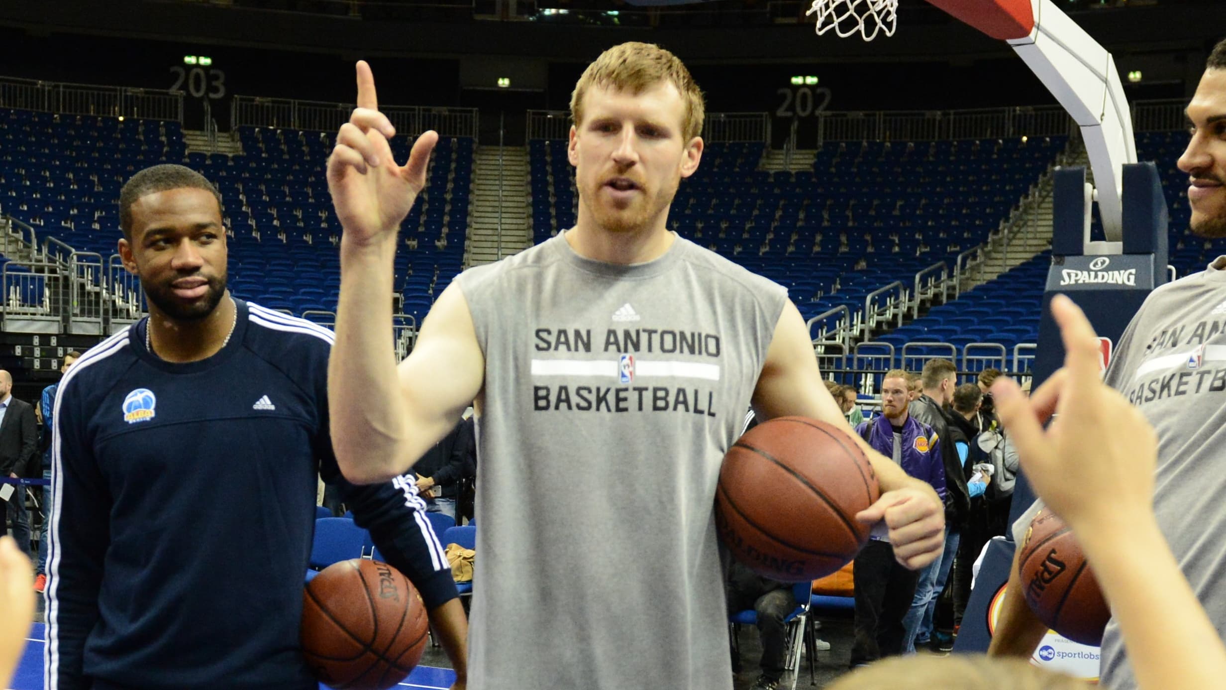 NBA : Matt Bonner annonce sa retraite dans une vidéo hilarante