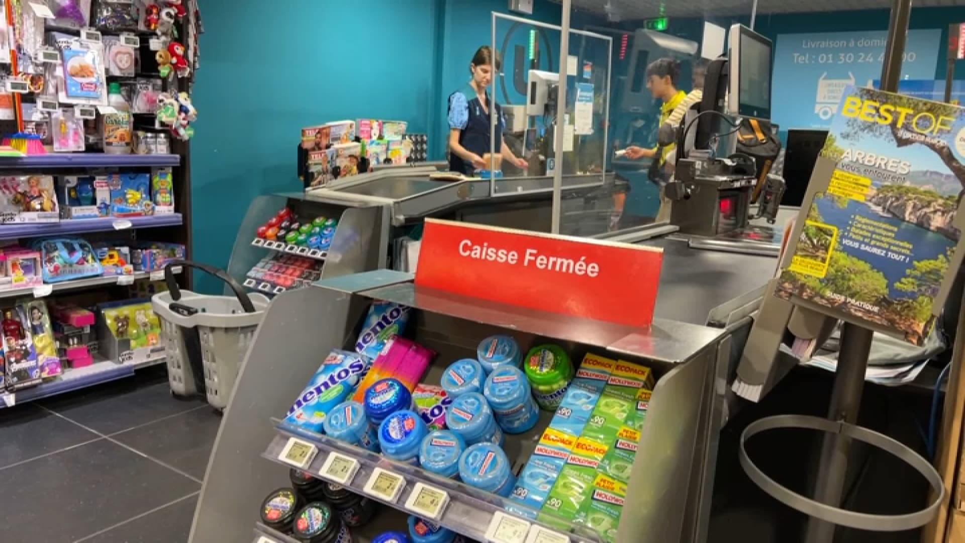 Finies sucreries et friandises aux caisses des supermarchés ...