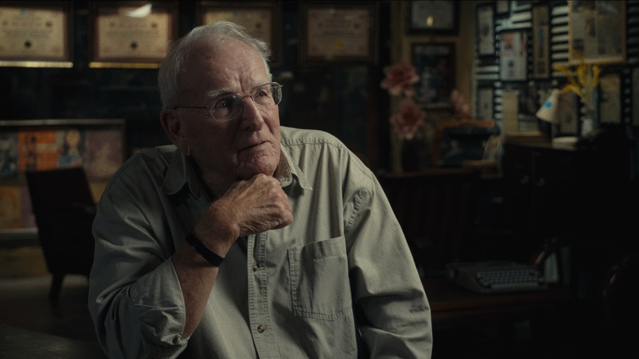 Pourquoi il faut regarder "The Stringer", le documentaire sur la petite ...