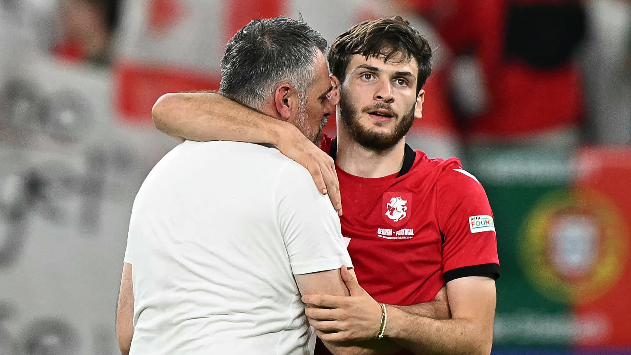 Géorgie-Portugal: Sagnol révèle ce qu'il a dit à Kvaratskhelia pour le ...